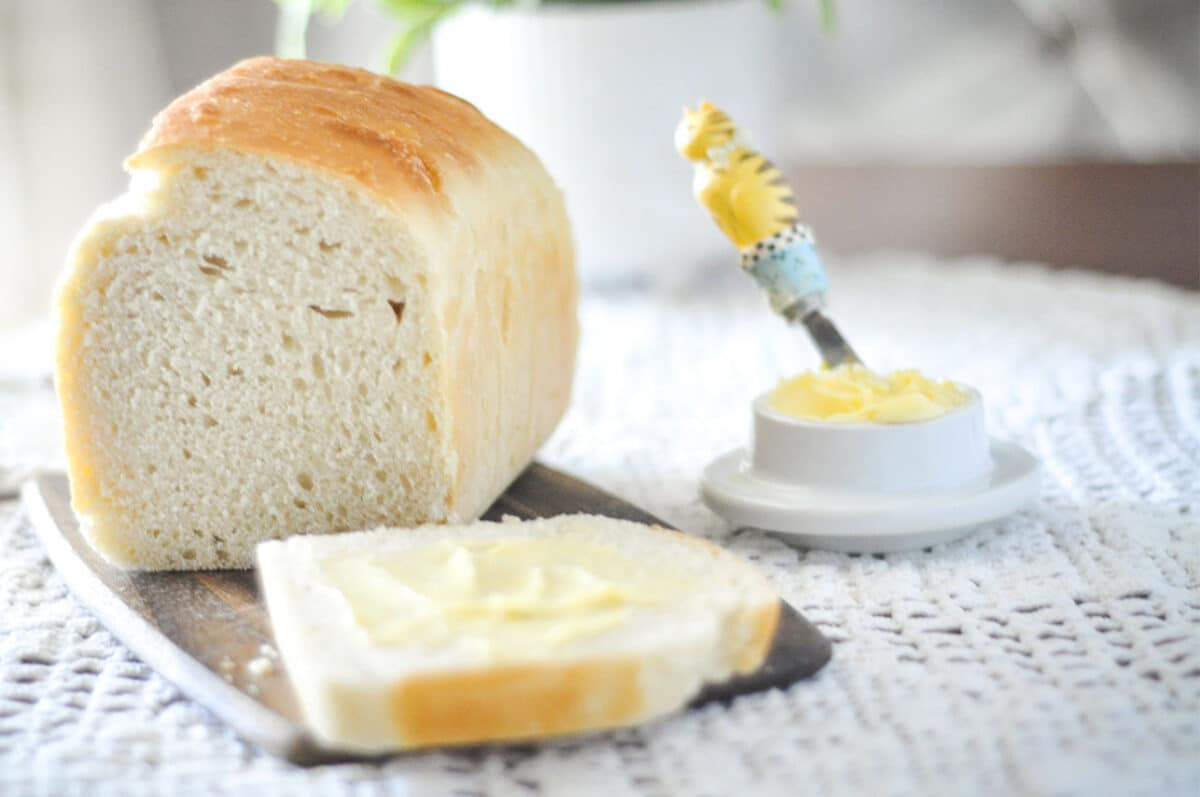 Sourdough Discard Bread for BLT Sandwich | Lizzy Loves Food